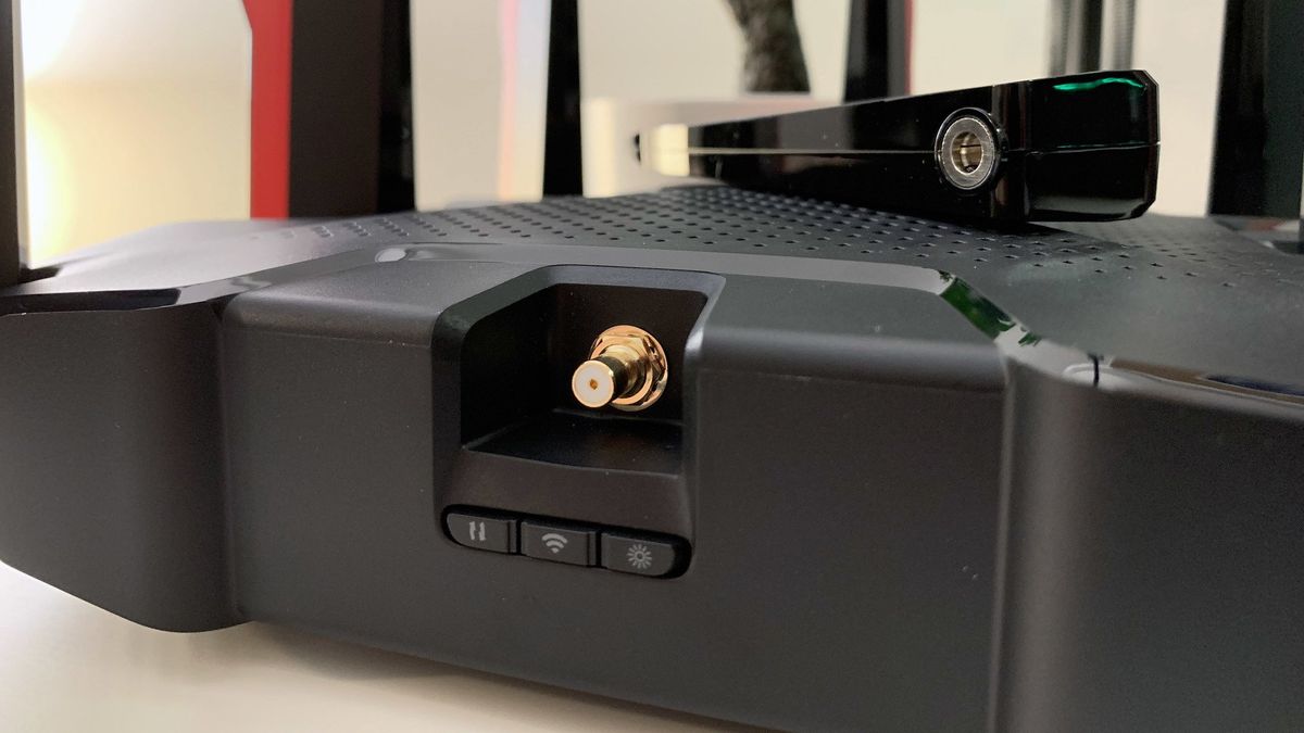 TP-Link Archer GX90 router review: A gaming Wi-Fi 6 router with big ...