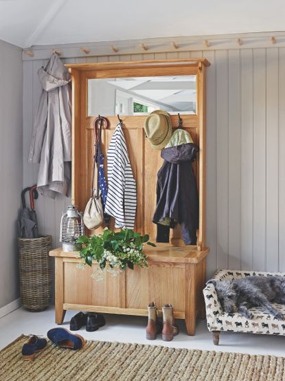 Small boot room ideas: 15 tiny and narrow boot room designs | Homes and ...