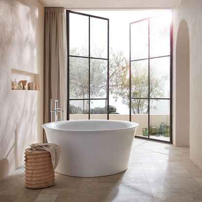 Large bathroom ideas: 10 ways to design a big bathroom | Homes and Gardens