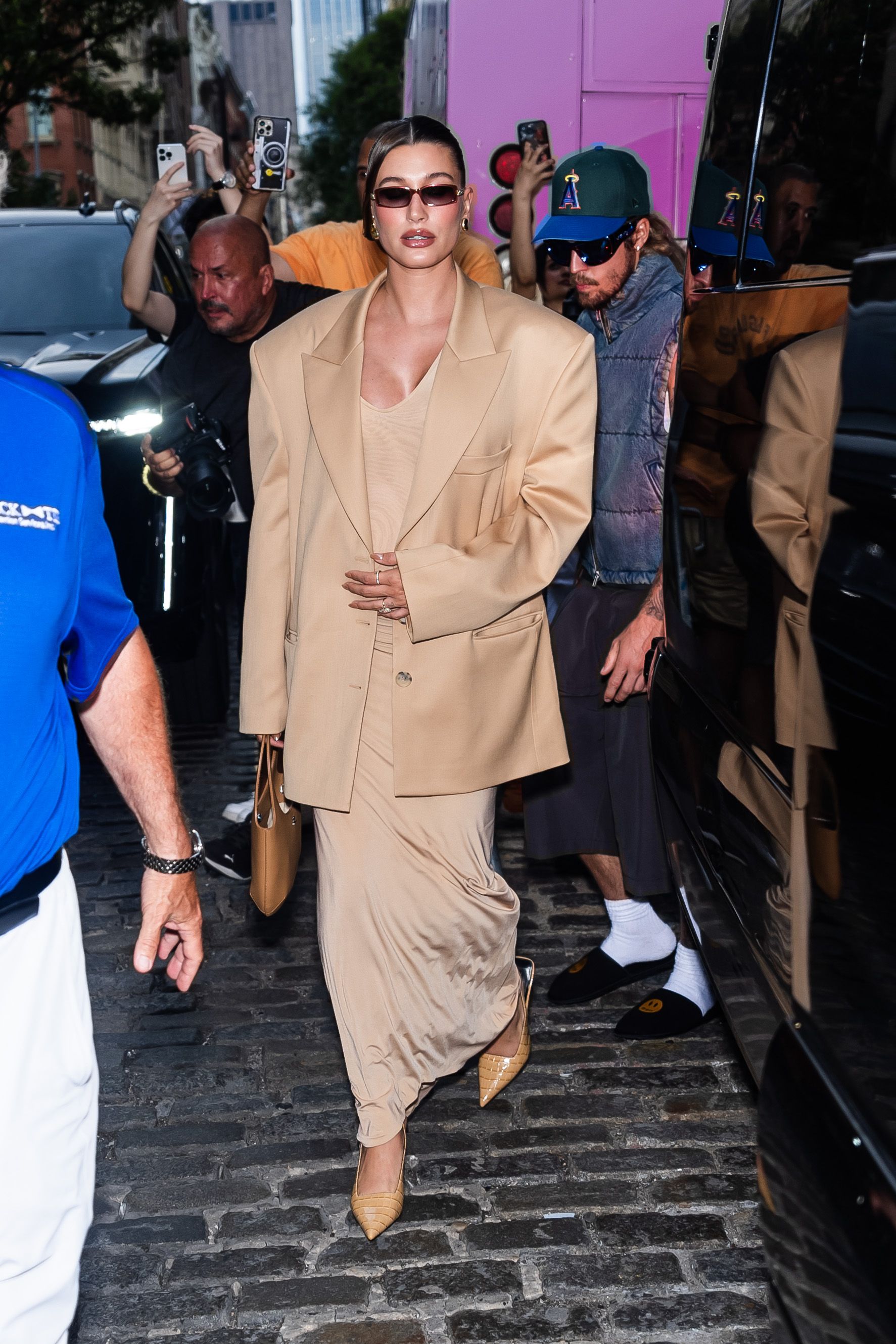 Kendall, Hailey, and Laura Can't Stop Wearing Jersey Dresses | Who What ...
