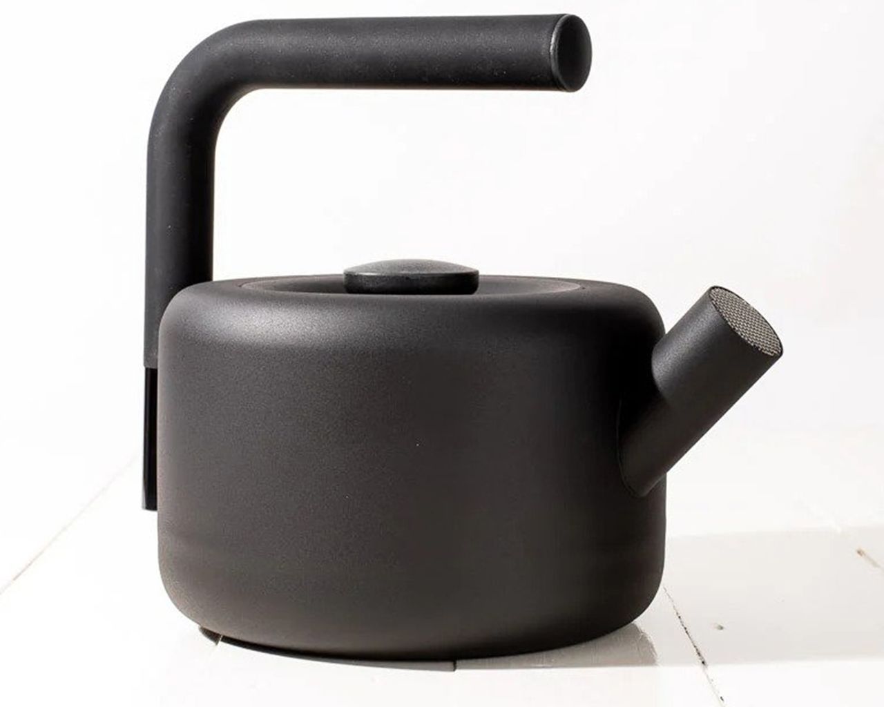 The 6 best stovetop kettles — reviewed and rated | Real Homes