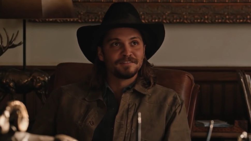 Some Of The Actors On Yellowstone Are ‘Actually Pretty Good’ Cowboys ...