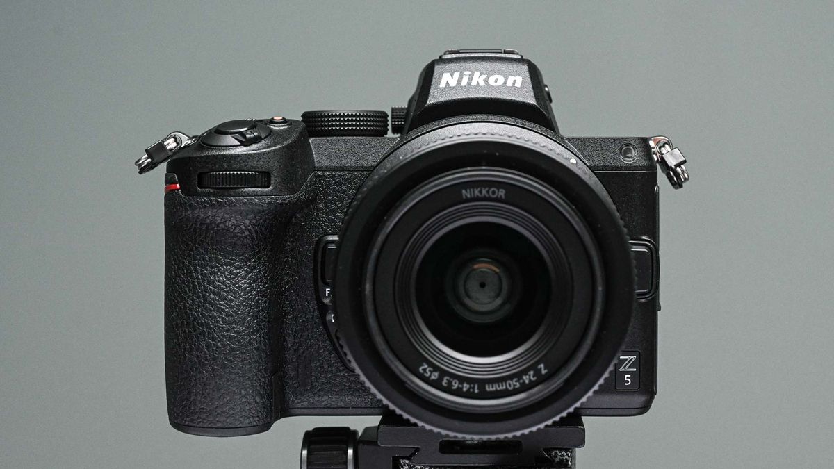 Nikon Z5 review | Space
