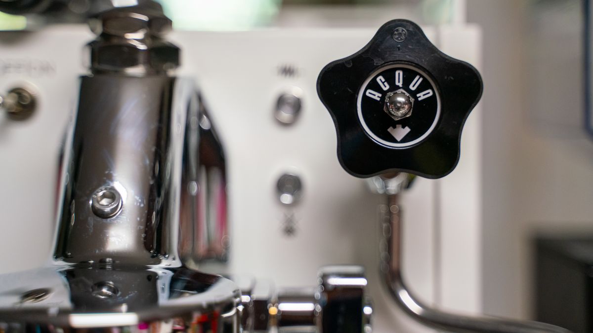 Seattle Coffee Gear Diletta Bello espresso machine review | TechRadar