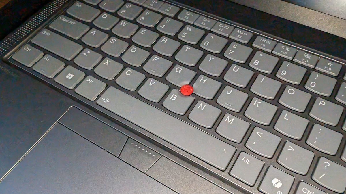 Lenovo ThinkPad T14 Gen 5 review: A sturdy business laptop with a fast ...
