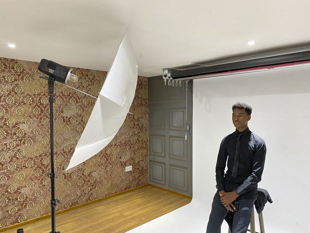 Portrait photography: How to use different flash lighting modifiers ...