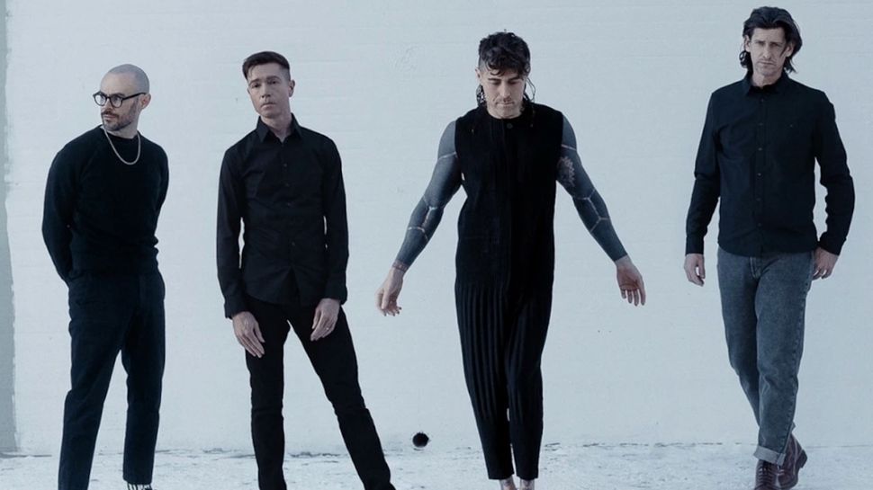 Watch fan-filmed 4K footage of AFI's one-off Sing The Sorrow 20th ...