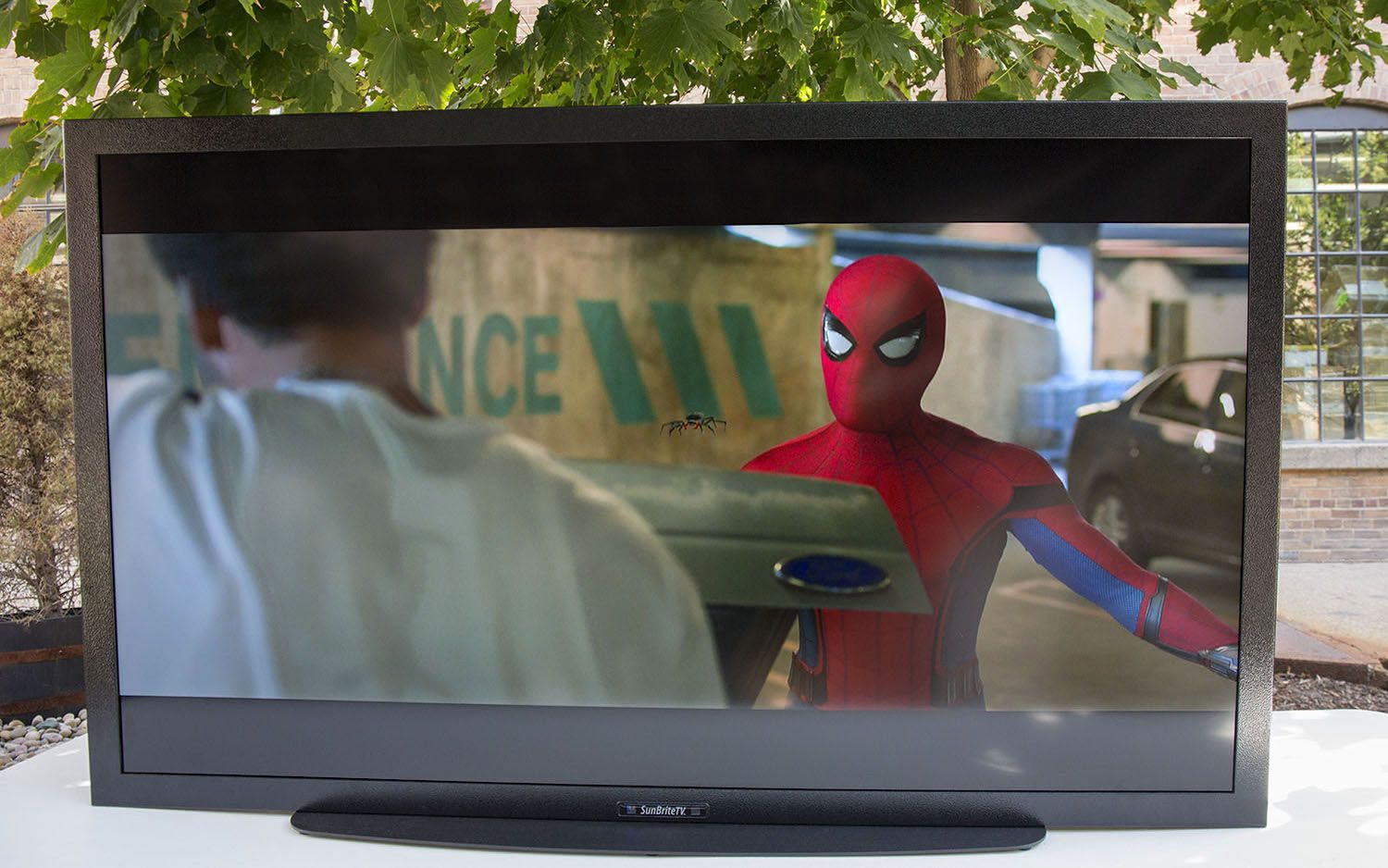 SunBrite TV Signature Series 55-inch Outdoor TV - Full Review and ...