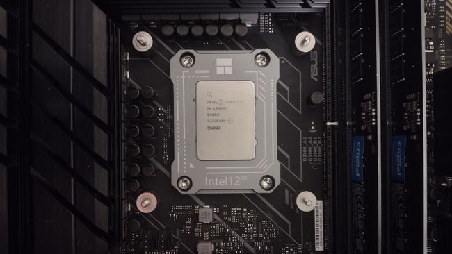 Thermalright LGA1700-BCF Contact Frame Review : Can it tame Raptor Lake ...