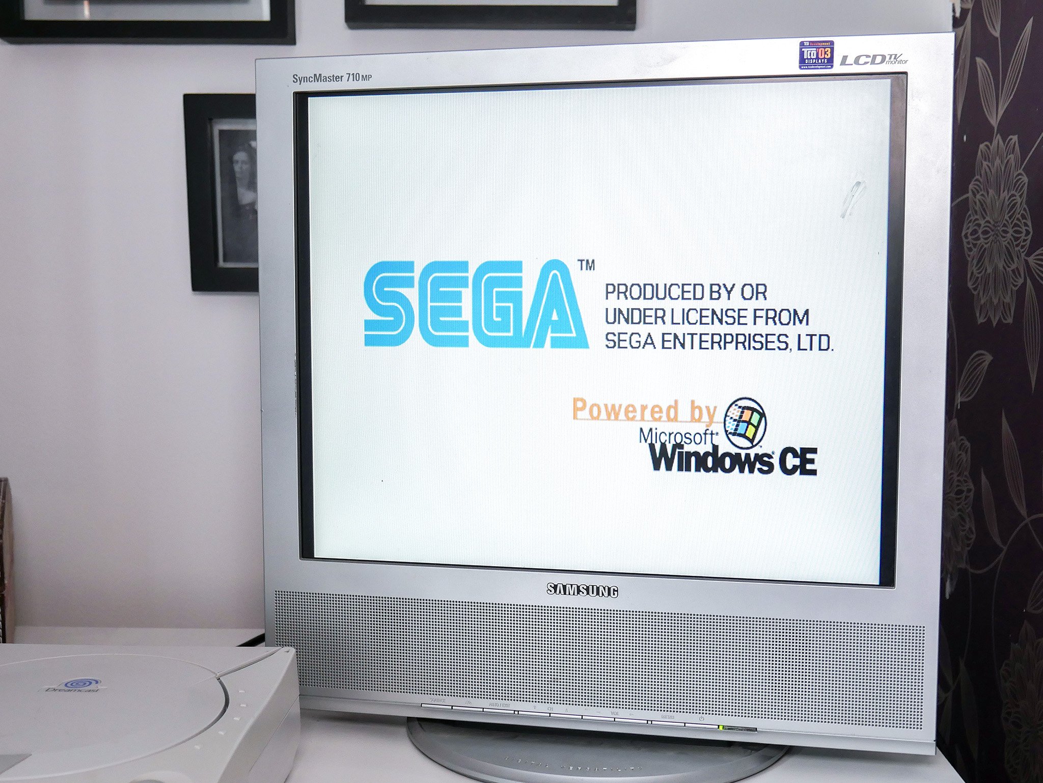 The Sega Dreamcast: Microsoft on consoles before the days of Xbox ...