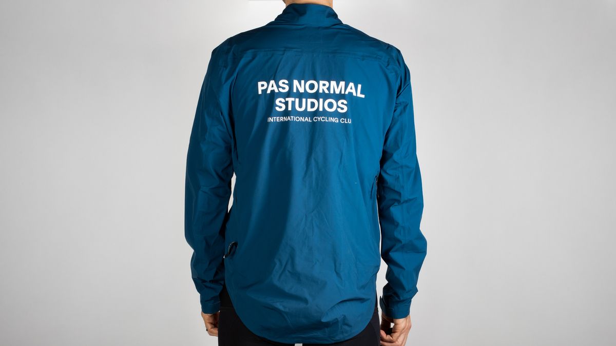PAS Normal Essential Shield Jacket review: My savior in an atmospheric ...