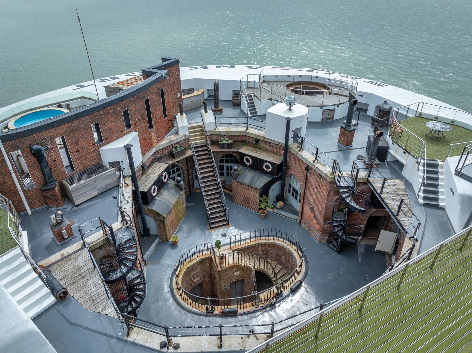 The £1m pair of Victorian sea forts for sale in the waters off Britain ...