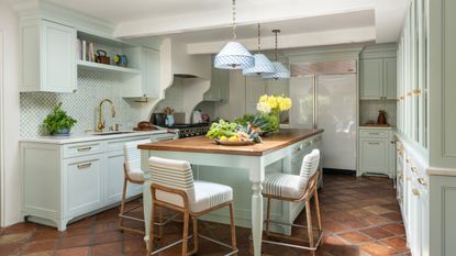 Diane Keaton created a Cali-cool twist in her white kitchen | Homes and ...