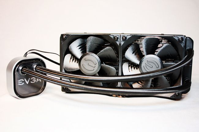 EVGA CLC 240 Closed Loop CPU Cooler Review - Tom's Hardware | Tom's ...