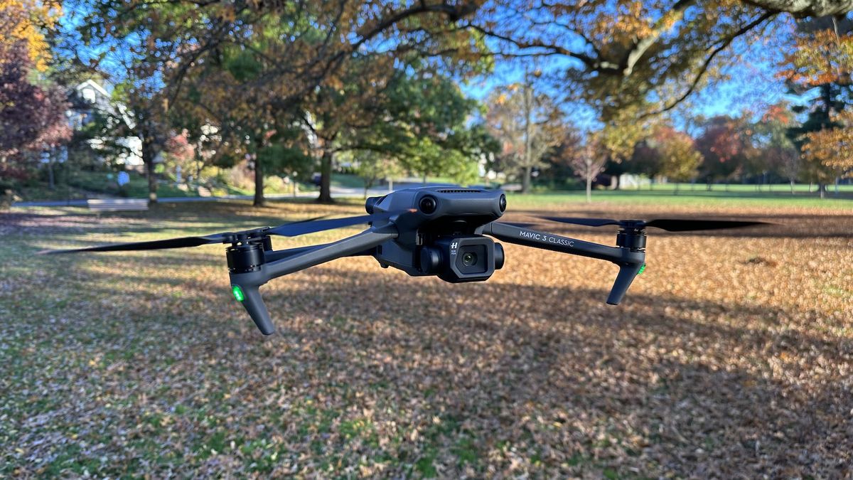 DJI Mavic 3 Classic | Tom's Guide
