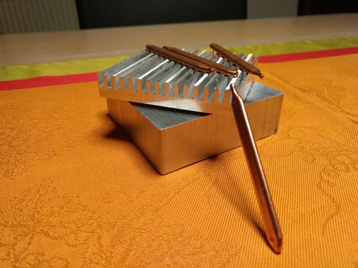 Modder Proves X570 Boards' Chipset Can Be Cooled Passively With Custom ...