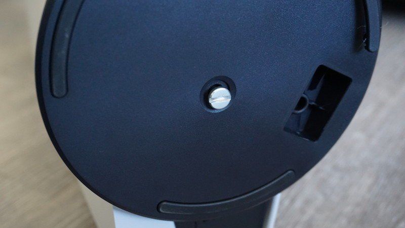 How to attach the PS5 base | Android Central
