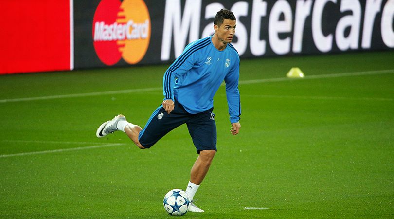 Cristiano Ronaldo’s training tips | FourFourTwo