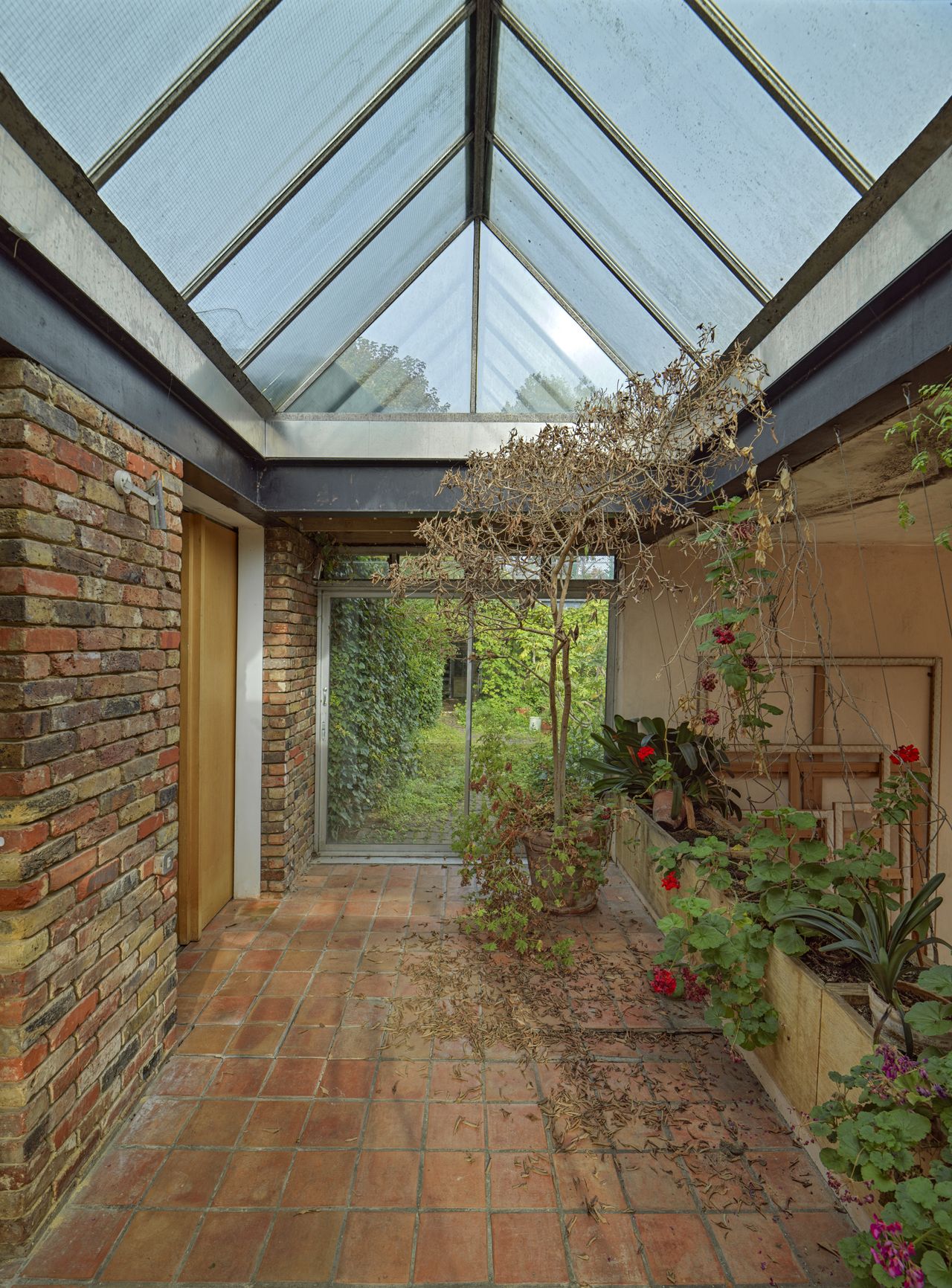 No. 34 Belsize Lane by Georgie Wolton listed | Wallpaper*