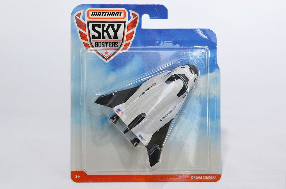 Dream Chaser Space Plane Set to Land as Matchbox Sky Busters Toy | Space