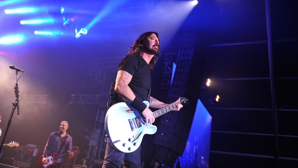 Grohl: Fans could fund future gigs | Louder