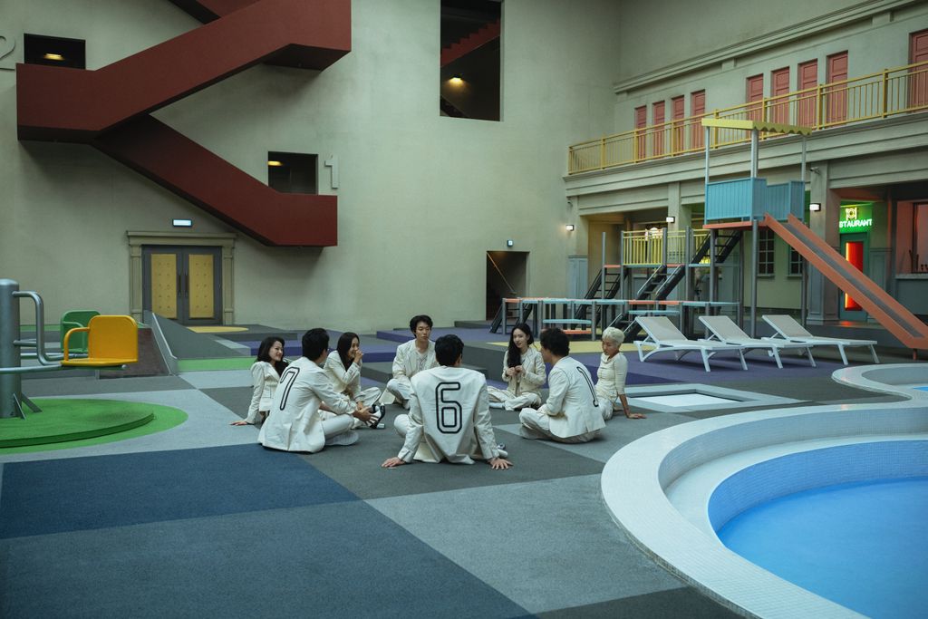 'The 8 Show' Ending Explained: What Happens to the Players | Marie Claire