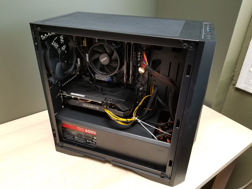 The Best $800 PC Build for Gaming, Streaming and Productivity | Tom's ...