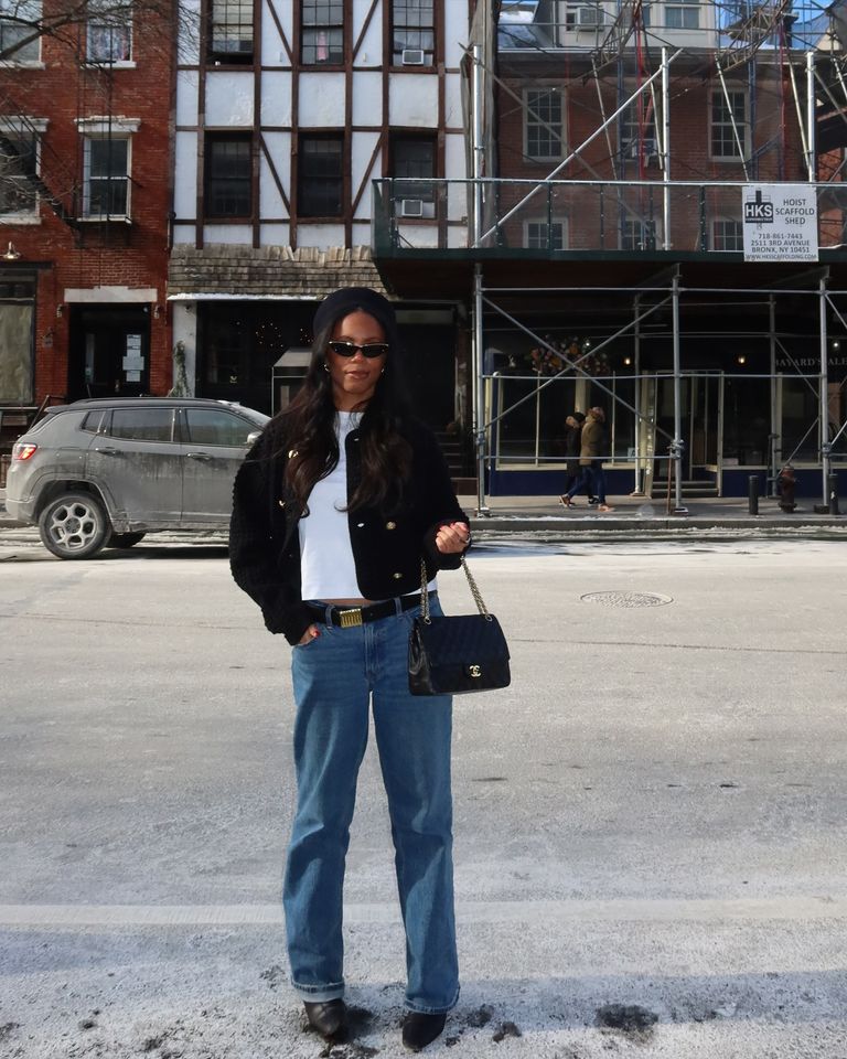One WWW Editor's Favorite Abercrombie Jeans Are on Sale | Who What Wear