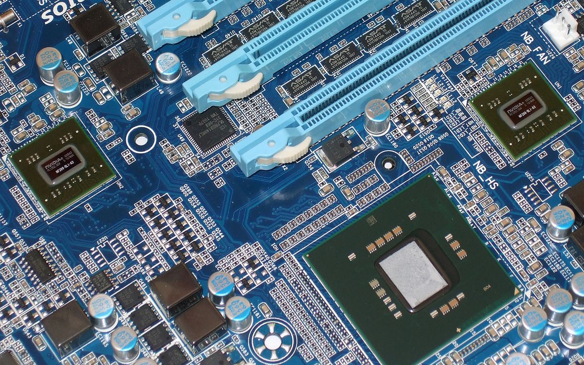 History of Intel Chipsets - Tom's Hardware: Page 2 | Tom's Hardware