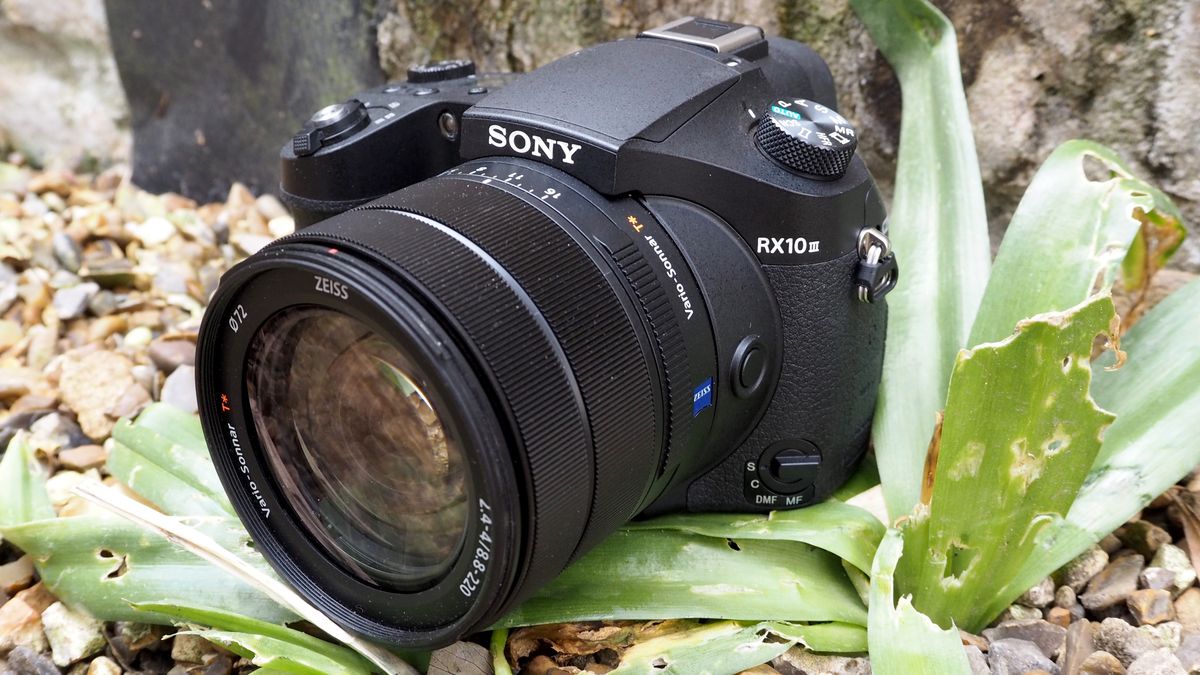 Sony RX10 III review | Digital Camera World