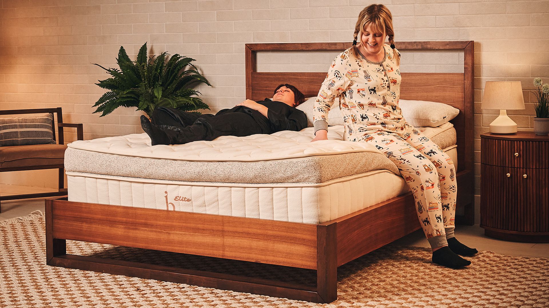 What is motion isolation in a mattress? | Tom's Guide