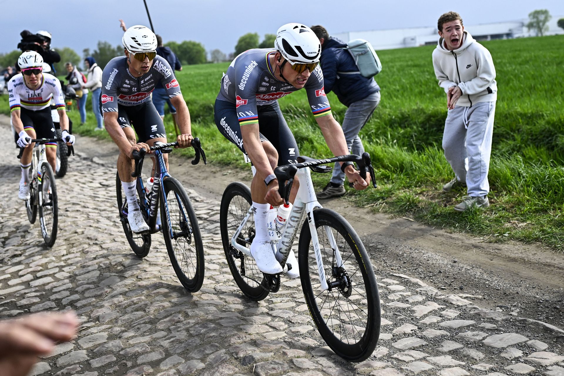 Paris-Roubaix 2026 official start list: All 175 riders confirmed for ...
