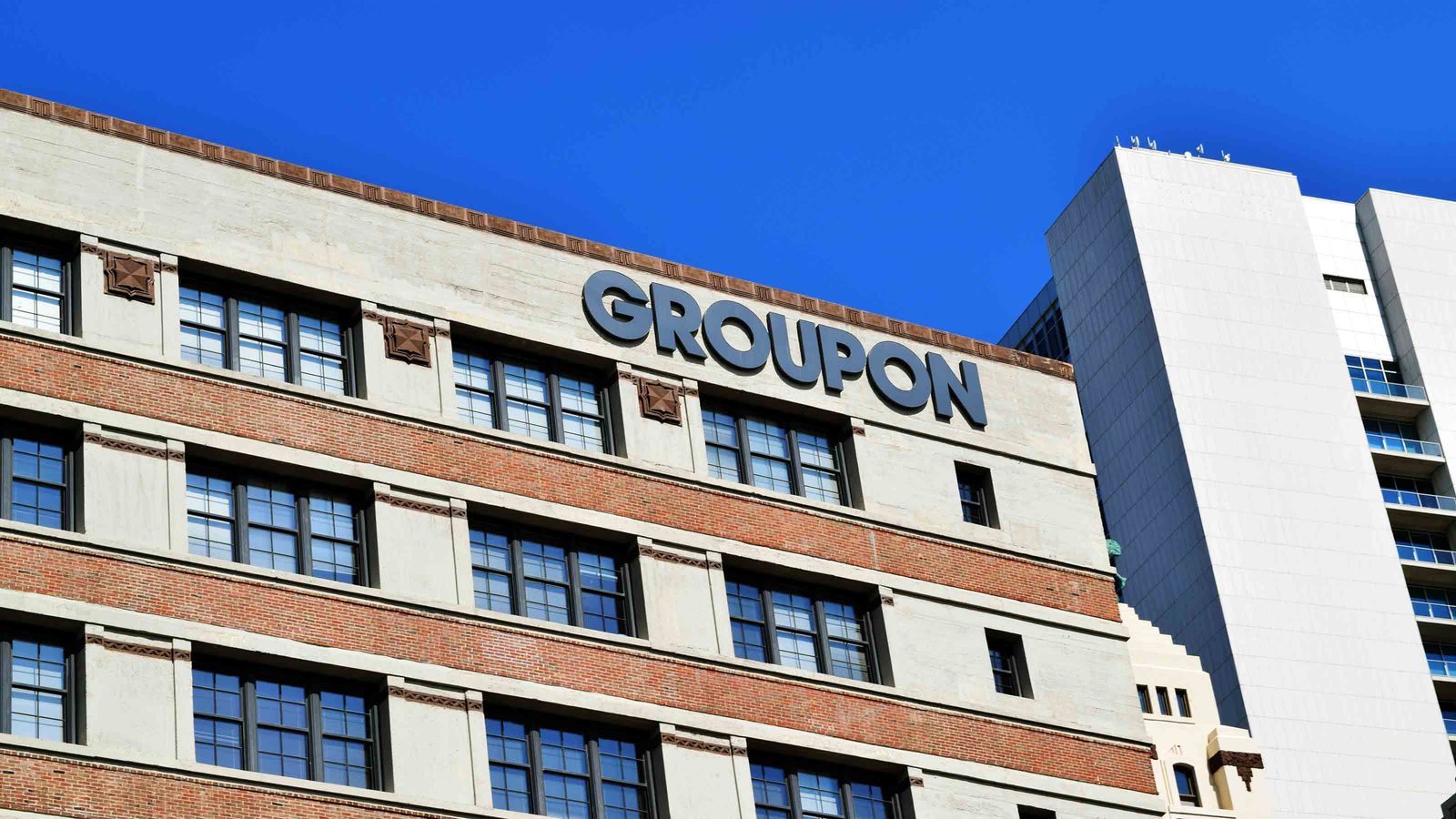 14 Stocks to Sell or Stay Away From | Kiplinger