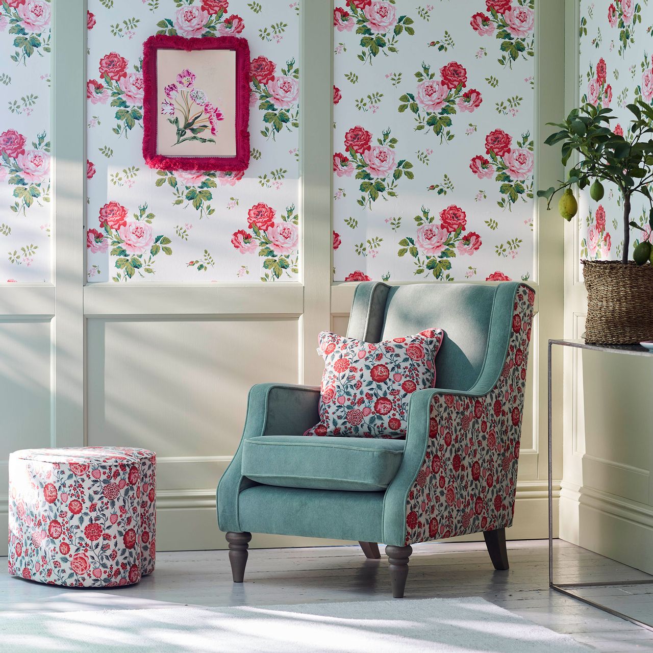 This bold patterned sofa trend is transforming our homes and takes ...