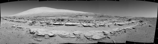 NASA's Curiosity Rover Looks Up at Huge Mars Mountain (Photos) | Live ...