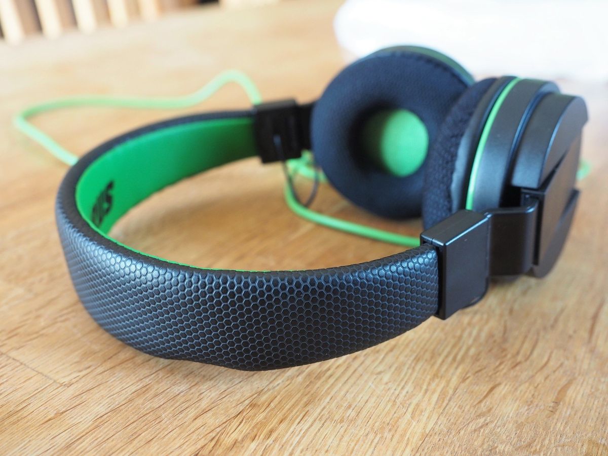 Snakebyte Head:Set X [Review]: Palm-sized Xbox headset, big audio ...