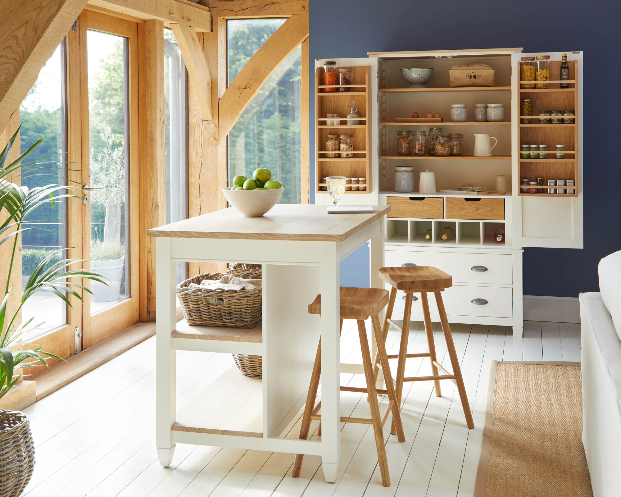 10 portable kitchen island ideas for style and flexibility | Real Homes