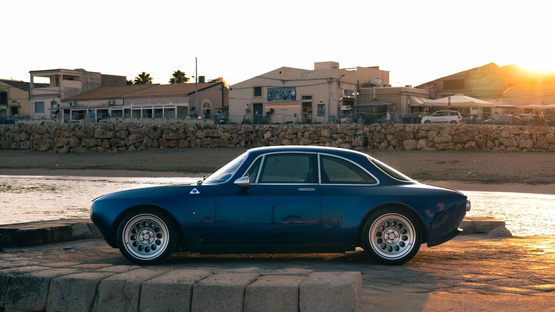 Restomod Italian cars: classics reborn for modern roads | Wallpaper