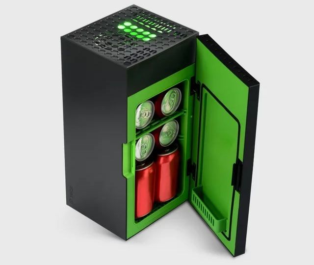 Xbox Series S styled toaster turns up at Walmart – toasts the Xbox logo ...