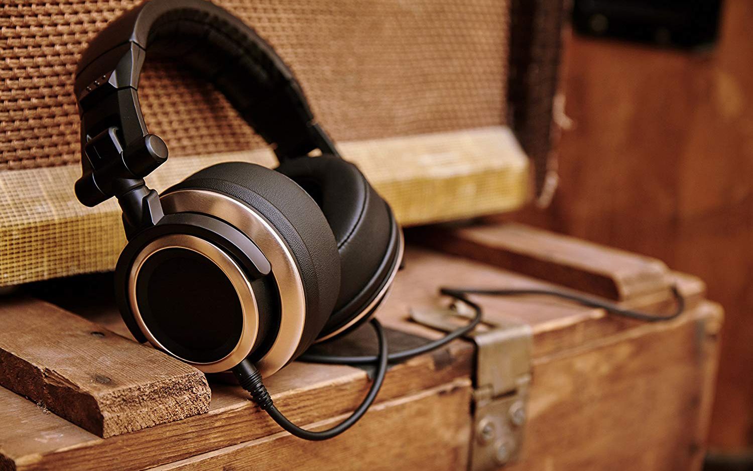 Status Audio CB-1 Studio Monitor Headphones Review: Great Price ...