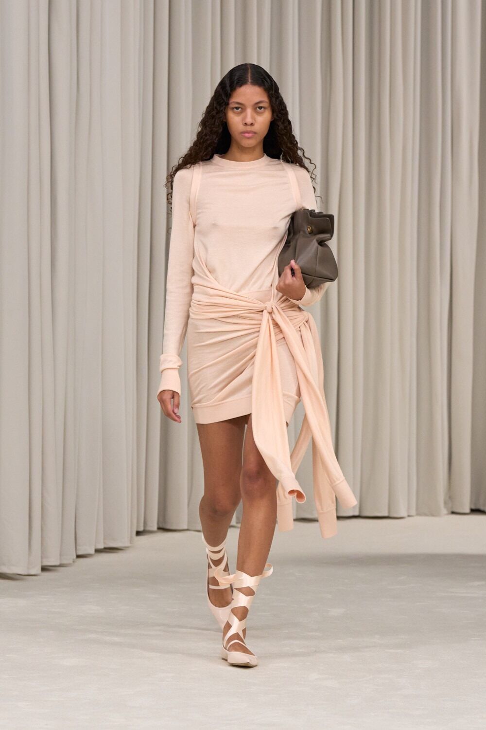 A Closer Look at Ferragamo's Spring/Summer 2025 Collection | Who What Wear