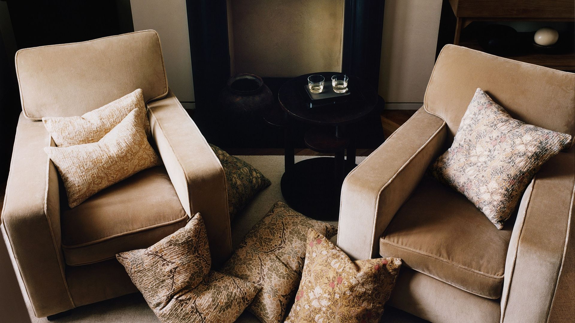 Morris & Co. x Zara Home Belongs in Your Bedroom | Homes and Gardens