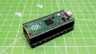 Pimoroni Pico Display Review: An IPS screen for your Raspberry Pi Pico ...