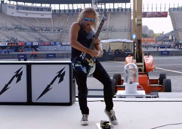 Watch Kirk Hammett Try to Break Ernie Ball's New Paradigm Guitar ...