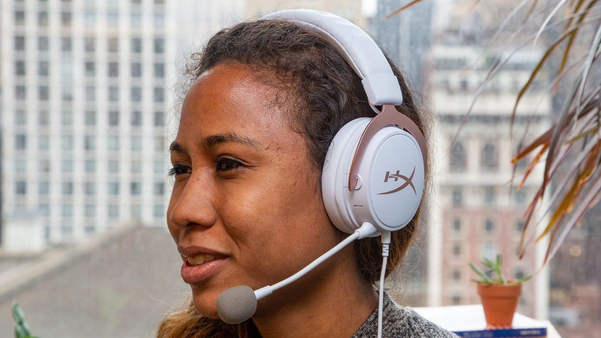 HyperX Cloud Mix Rose Gold Edition Gaming Headset Review: Bluetooth's ...