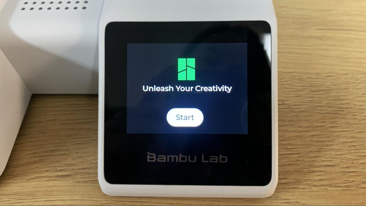 Bambu Lab A1 Mini Review: Color for Beginners | Tom's Hardware