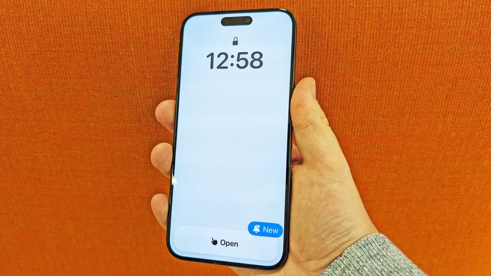 I tried Apple’s alternative iPhone interface in iOS 17 — here’s what ...