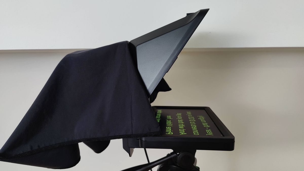 Elgato Prompter review: One and done, is this the best teleprompter out ...