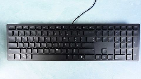 Dell’s $50 new silent mouse and AI keyboard are frankly awesome ...