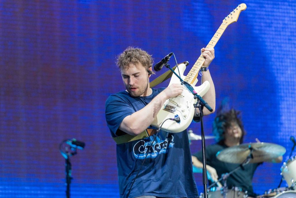 Sam Fender releases new song Talk To You with Elton John - one day ...